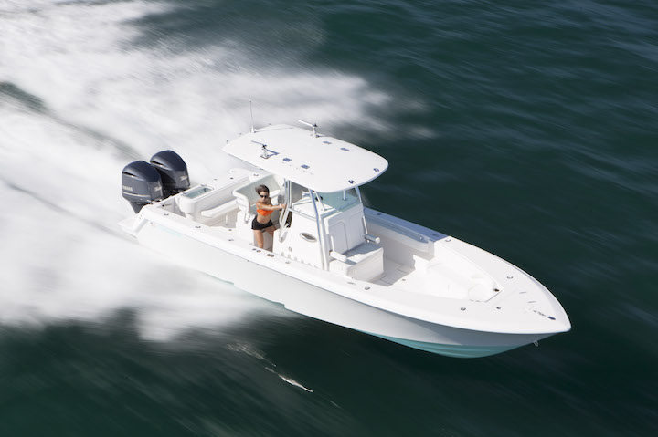 Contender 40 Express | Waylen Bay Yacht Sales