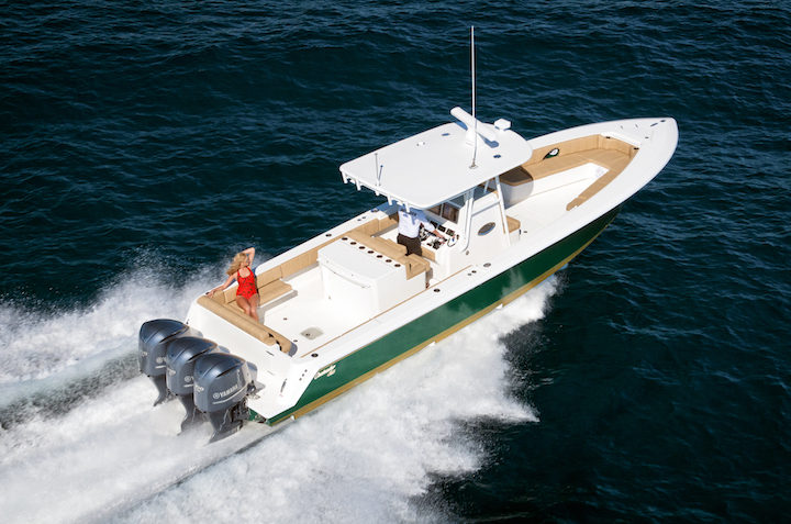 Contender 40 Express | Waylen Bay Yacht Sales